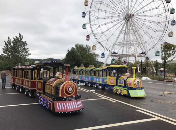 What is the Trackless Train? - HUAQIN