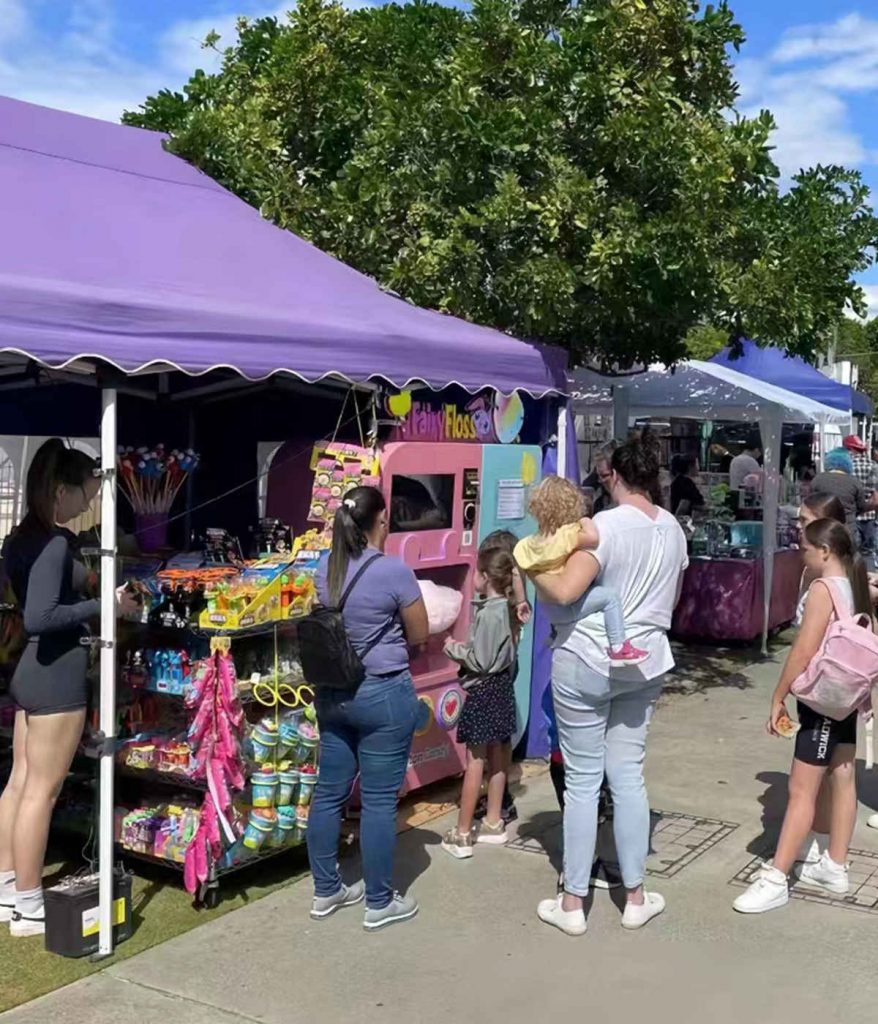 huaqin small snack food machinery cotton candy vending machine for sale